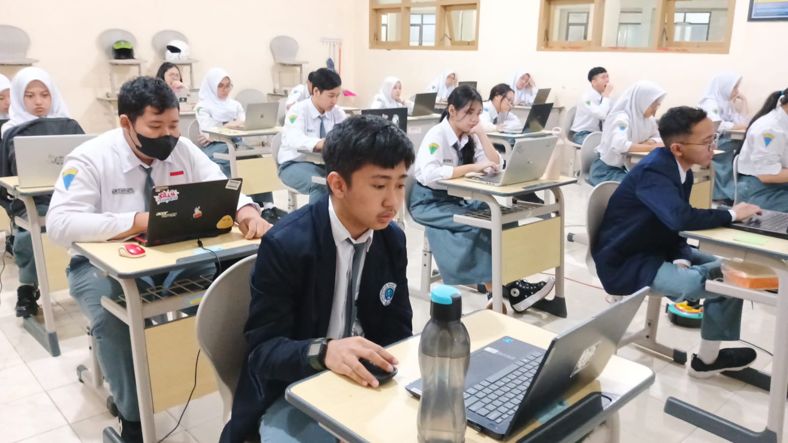 SMA Laboratorium Universitas Negeri Malang